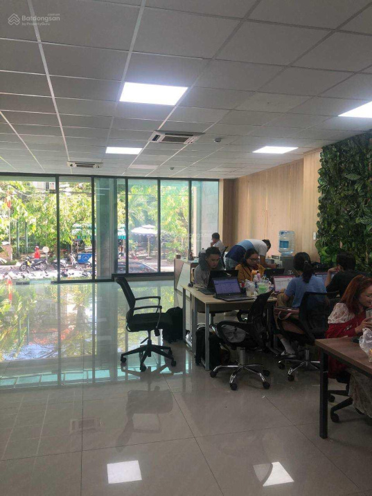 Cho thuê tòa nhà mới xây gần đường Trần Não, hầm 4 lầu 8 phòng 8wc ...