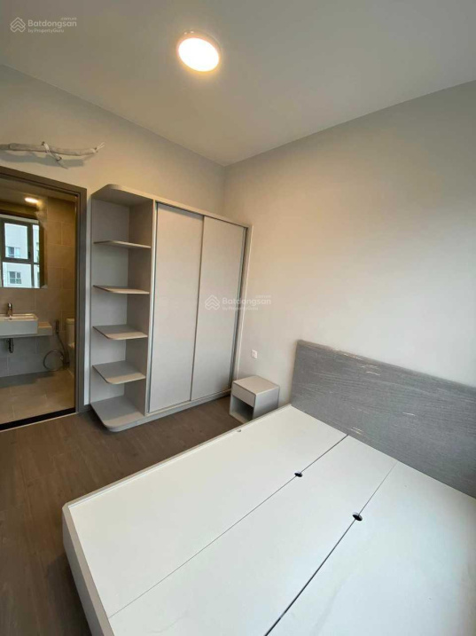 Chính chủ bán căn hộ chung cư Westgate - đã nhận nhà. Hướng ban công ...