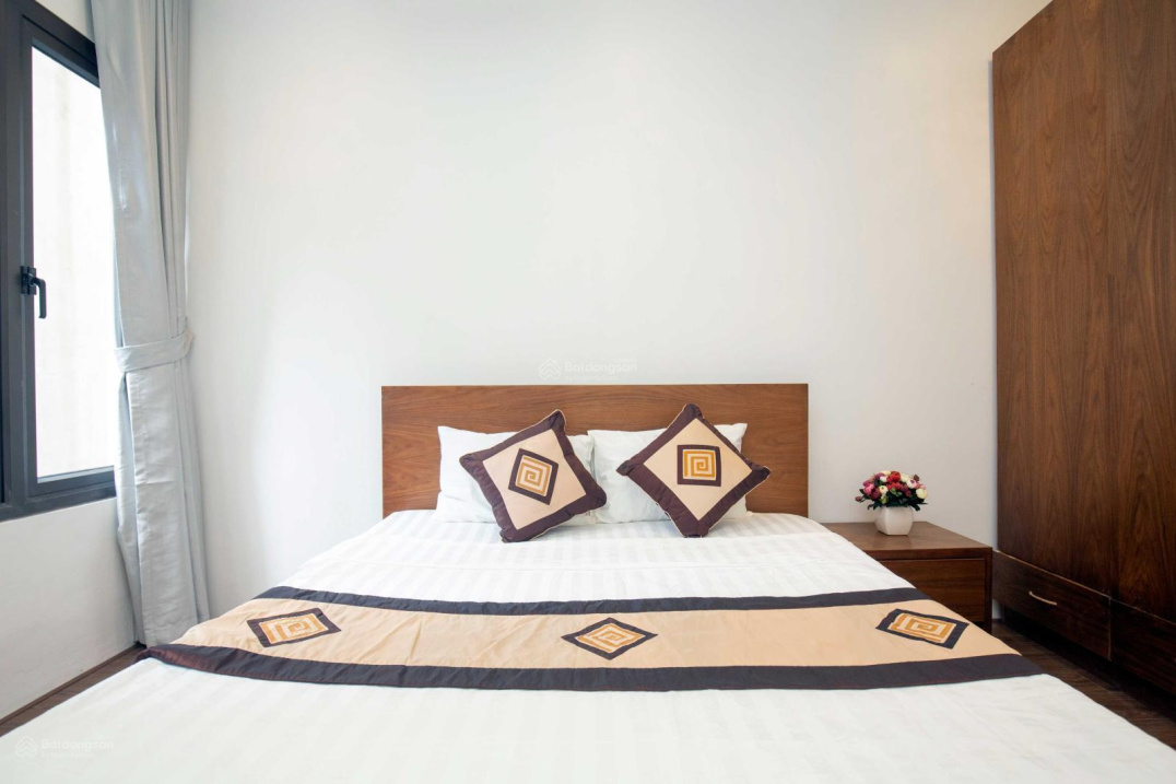 Căn hộ dịch vụ 1 ngủ cho thuê phố Kim Mã, cạnh Rmit, đối diện Daeoo, Lotte