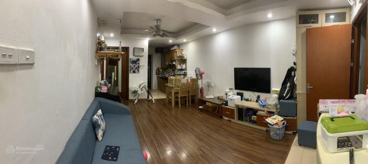 Cần bán gấp căn hộ CC Resco Cổ Nhuế 65m2, 2PN 2WC full đồ giá 2,85 tỷ ...