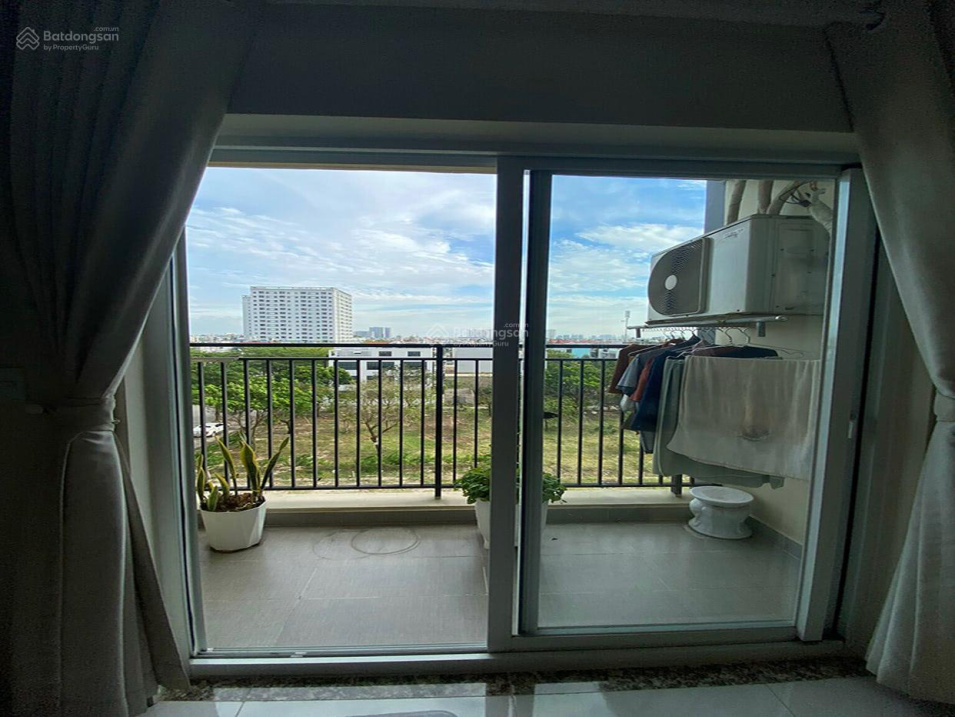 Về quê gấp bán nhanh căn hộ 2PN 2WC 61m2 Ban Công Hướng Đông Nam, tầng thấp, Chung cư TDH Riverview