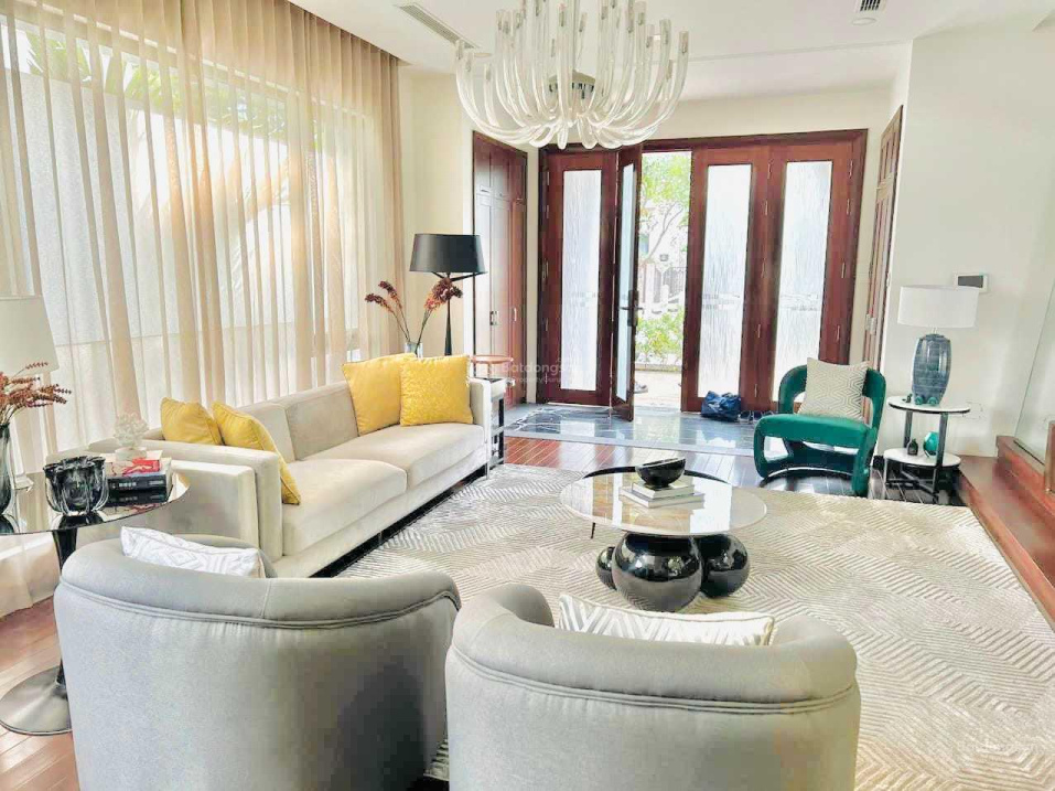 Siêu VIP đơn lập Hoa Sữa 230m2 Vinhomes Riverside 5PN có thang máy view ...