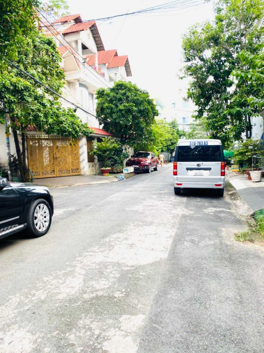Giảm 2 tỷ khu NB đường 20m Độc Lập, DT 8x20m, cấp 4 (lh ngay)
