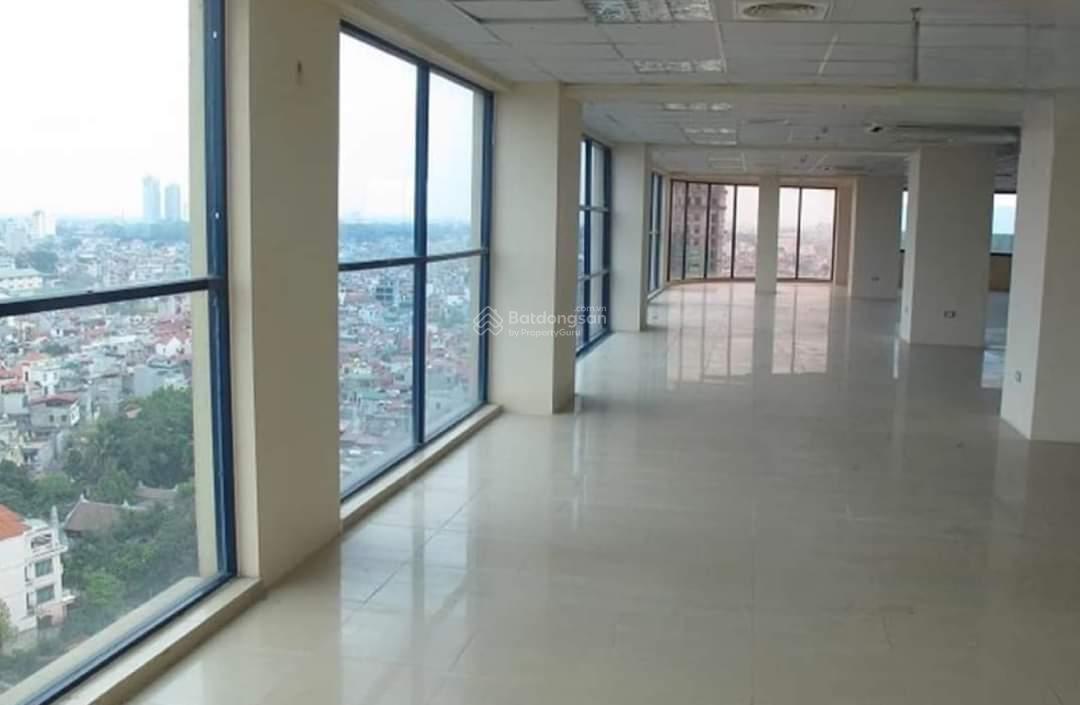 Bán tòa building 8 tầng Dương Đình Nghệ, 110m2, MT 8m, thang máy, vp ...
