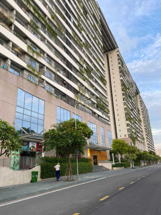 Căn góc 3PN Diamond Lotus Riverside, nôi thất cơ bản - mới - dọn vào ...