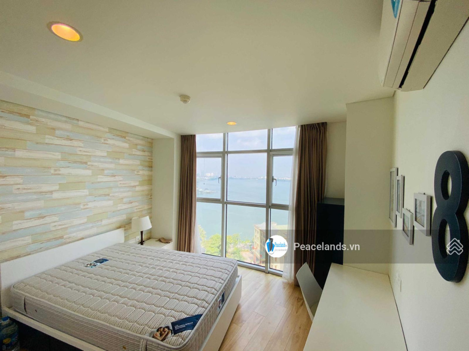 Bán rẻ! Căn hộ 3 ngủ view trực diện sông Hồng tại Sun Ancora, 3 Lương Yên, 9. X tỷ LH: 0936 530
