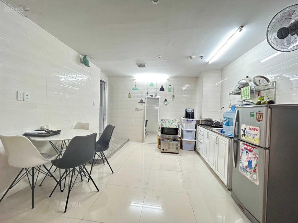 Bán gấp căn hộ 2 phòng ngủ, 2 toilet, chung cư OSC Land Vũng Tàu, giá tốt: 1 tỷ 370. LH: 0908 ...