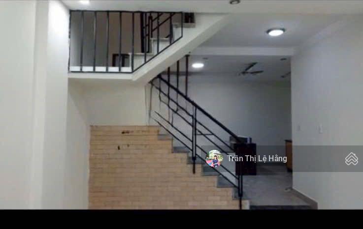 Nhà Chu Văn An - gần HVCB - 4,5x15m - 3PN 2WC - có sân để xe - hẻm xe tải - 12 tr/th - 0906 656