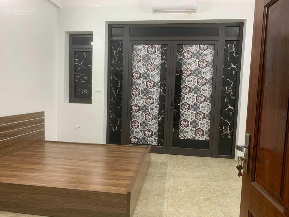 Chủ cho thuê phòng mới đẹp DT 30m2 LK2 số16 CT6 Xala Hà Đông gần viện 103 và viện k3 giá sinh viên