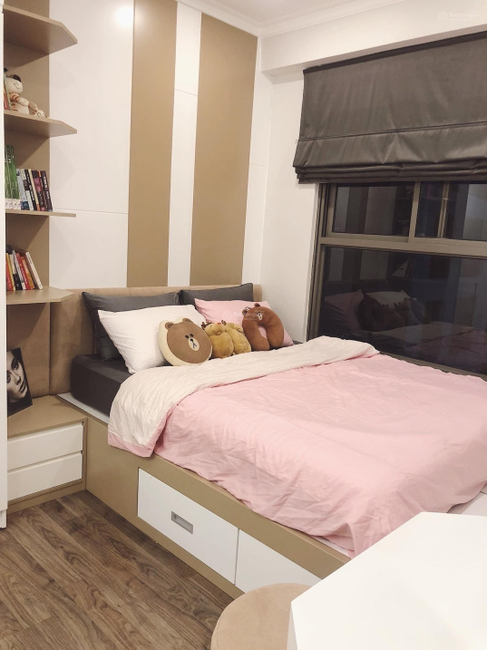 Bán CH Léman Luxury, Q. 3, 75m2, 2PN, 9.4tỷ giá thật 100% nội thất cao cấp, view Q1. 0902 663