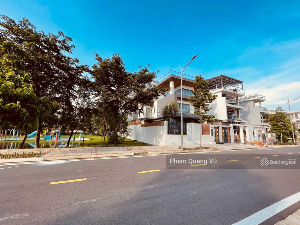 Rổ hàng còn 10 căn nhà phố biệt thự Jamona Golden Silk Q7. DT 5.2x20m ...