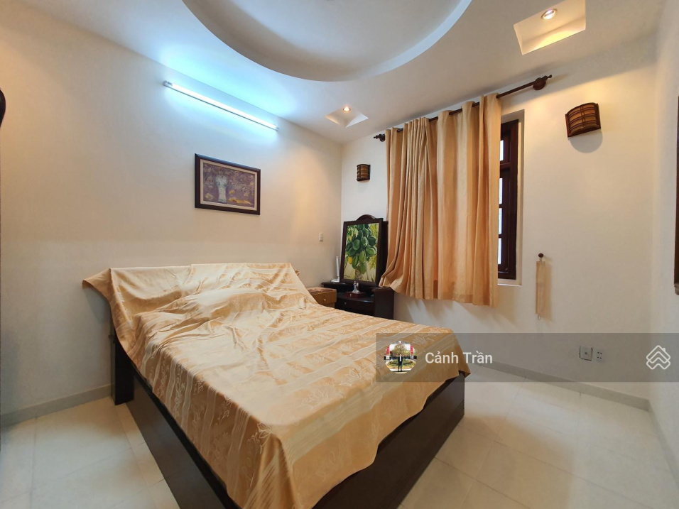 Bán nhanh căn nhà phố giá tốt nhất tại khu dân cư Sadeco Ven Sông - Tân Phong - Quận 7