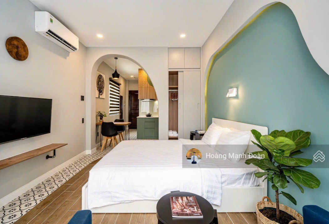 Thuê ngay Studio 40m2, tone màu hiện đại - mới 100% ngay ngã tư Điện ...