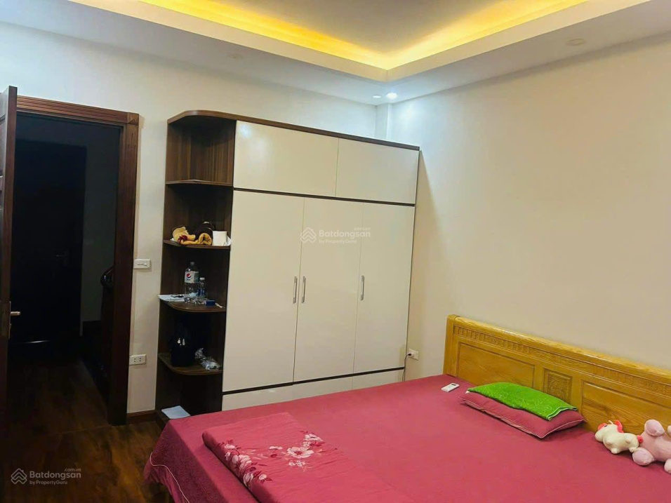 Cho thuê CHCC N07.B3 căn góc 90m2, 2ngủ 2WC, full đồ