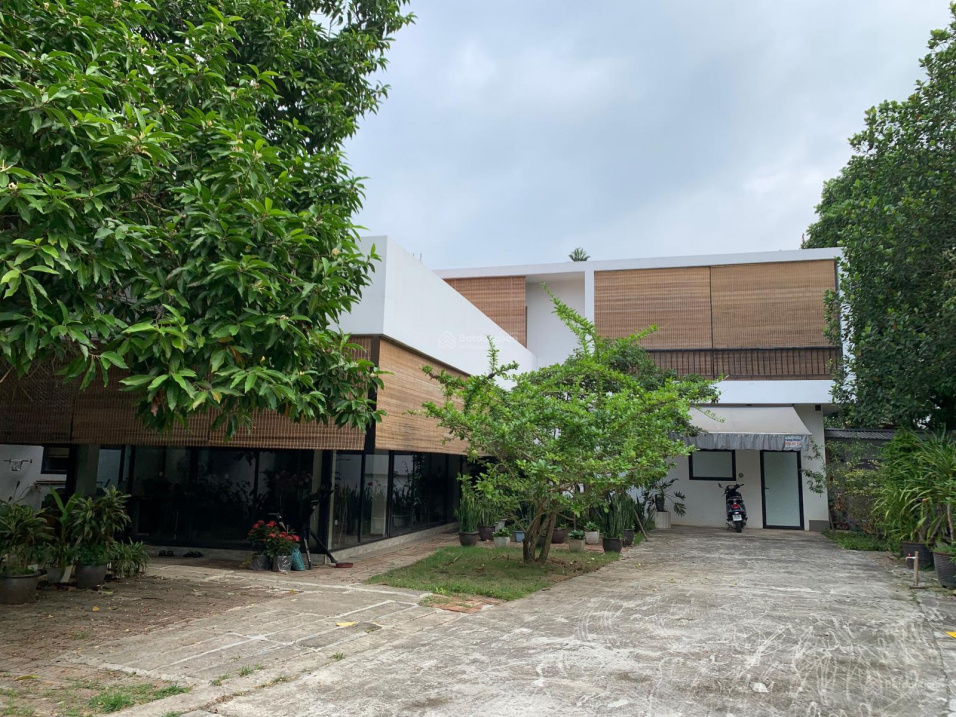 Nhà vườn Minh Trí, Sóc Sơn. Đường trước nhà xe 16c vào nhà được