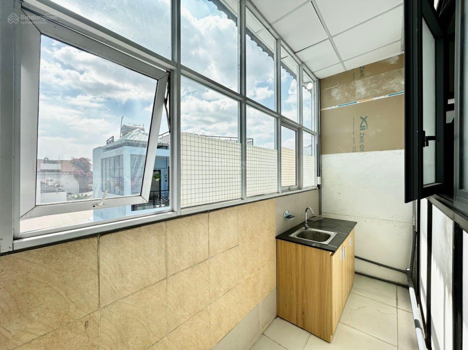 Chính chủ trống lại 1p 25m2 nội thất có sẵn, gần BV Lê Văn Thịnh thuận ...