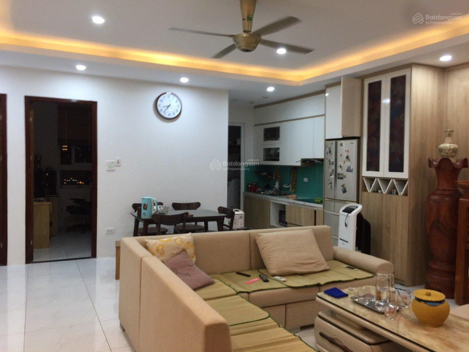 Nhà mình cần bán hai căn: Căn 72m2 - 2 ngủ và căn 86m2 - 2 ngủ tại CT36 Xuân La