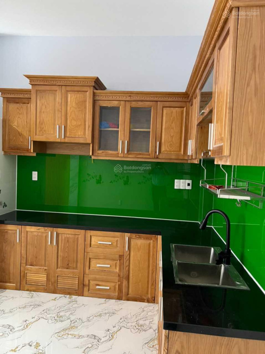 MT Tân Sơn 4,6 x 18m nhà C4 đang cho thuê 18tr cần bán gấp giá 9,7 tỷ