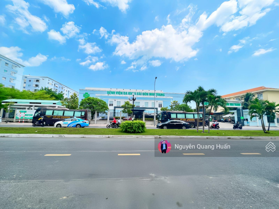 Căn góc rộng thoáng đẹp CT2 KĐT Vĩnh Điềm Trung đối diện siêu thị Go Nha Trang giá rẻ