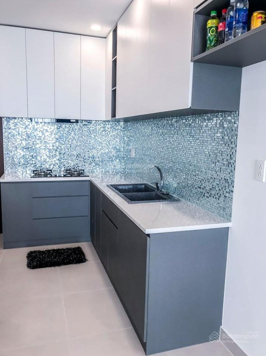 Chủ nhà cần cho thuê CC PN Techcons 48 Hoa Sứ Q.PN. DT 70m2, 2P, 1WC. Giá 10tr. LH 0792 334 *** Minh