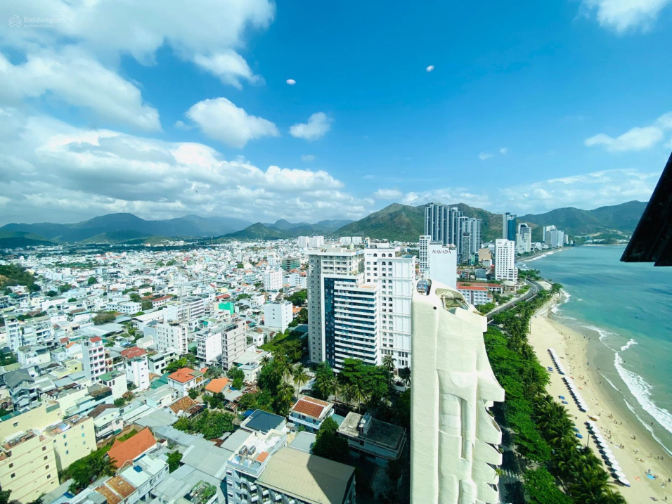 Kiều Trinh 0963 645 ***, hoa hậu góc biển 32 tầng 25 toà 1A hàng xịn có hồ cá ngay ban công