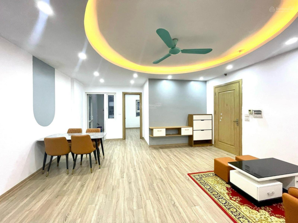 Cần bán căn hộ 70m2 2 ngủ, 2 vệ sinh, khu 3 toà gần trường Tuệ Đức. Nhà ...