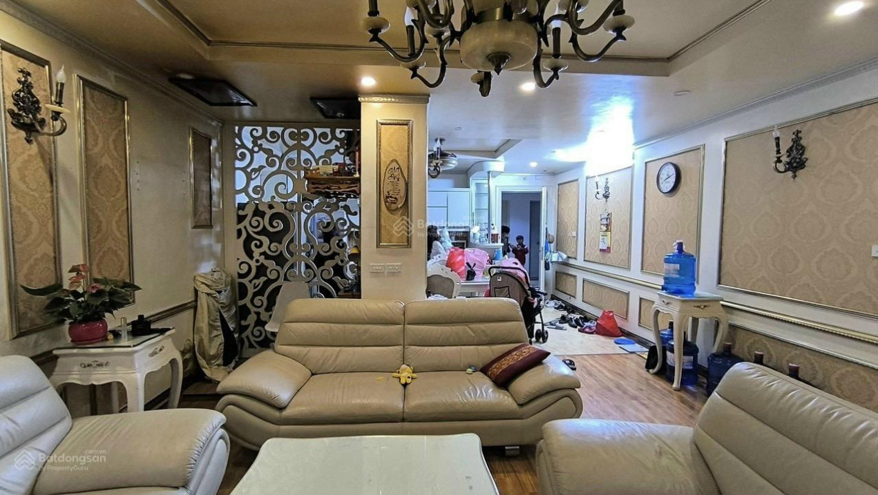 Chính chủ cần bán gấp căn 602 toà CT3 Trung Văn 112.2m2 full nội thất đẹp giá 4.2 tỷ bao phí