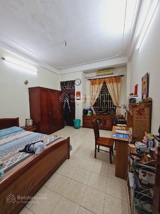 Bán nhà Đường Láng: 60m2, 4T, MT 4.2m, 6.5 tỷ. 2 thoáng, ba gác tránh xe máy, KD. Nhanh mới kịp