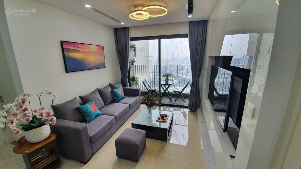 Bán căn hộ tòa vip C6 chung cư cao cấp Vinhomes D'Capitale 119 Trần Duy Hưng (view hồ)