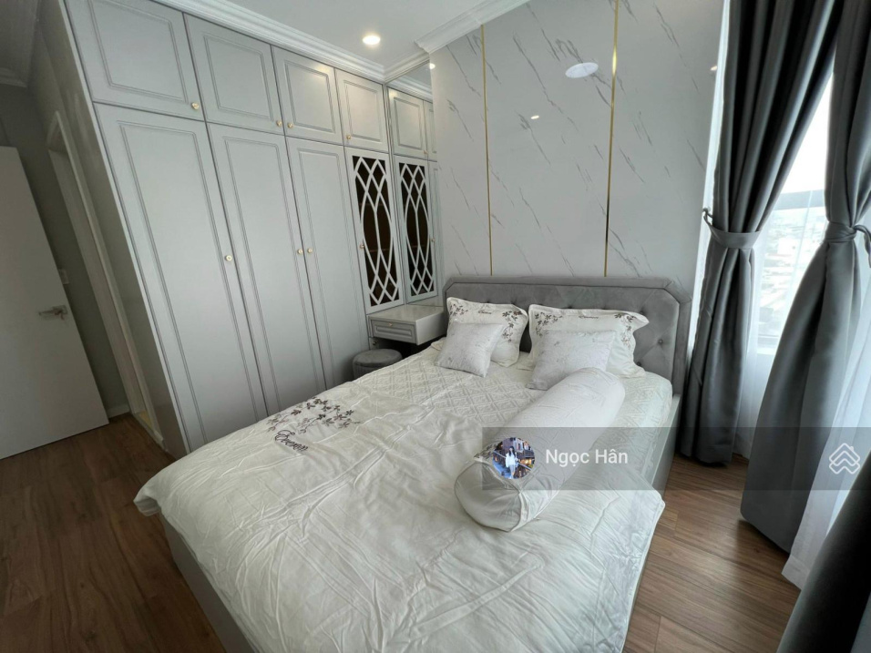 Chủ dọn về quê bán nhanh căn The Gold View Q4 diện tích 70m2 2PN 2WC ...