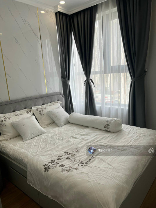 Chủ dọn về quê bán nhanh căn The Gold View Q4 diện tích 70m2 2PN 2WC ...