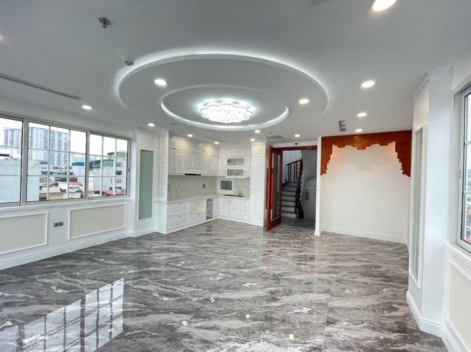 Cực hiếm! Cho thuê nhà mặt phố Nguyễn Văn Tuyết 80m2 x 5T MT 5.5m 70 triệu/tháng