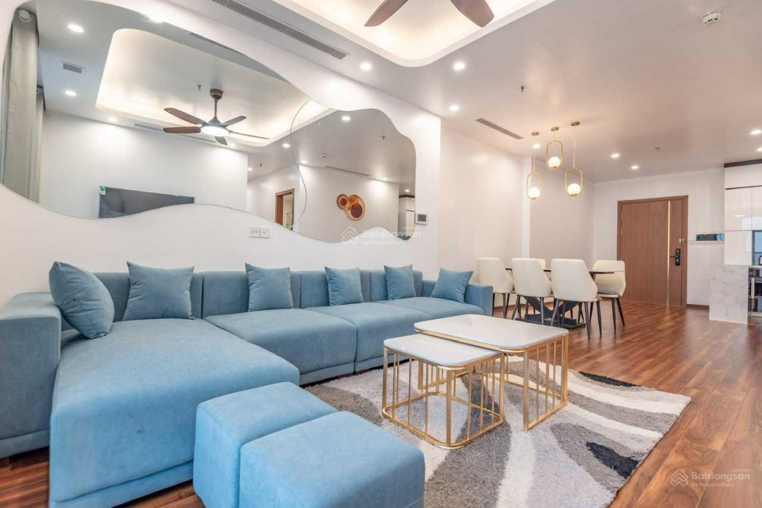 Chính chủ bán CH Comate Tower 145m2 3Pn căn góc, tầng trung view thoáng ...