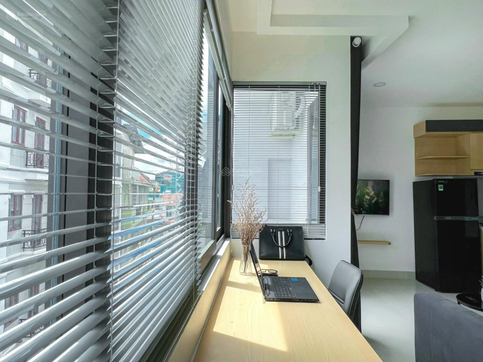 Căn hộ studio balcony thiết kế sang trọng, hiện đại, Quận 2