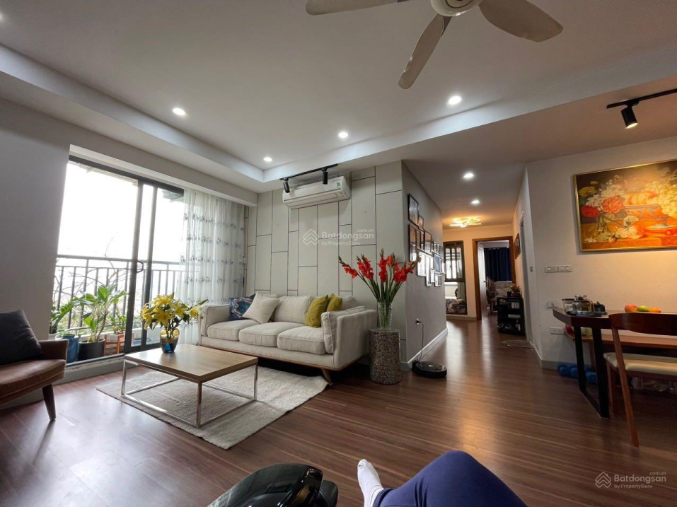 Em bán căn 3PN2wc dt 95m2 full nội thất tại chung cư Ecolife Tây Hồ - Xuân La - Tây Hồ