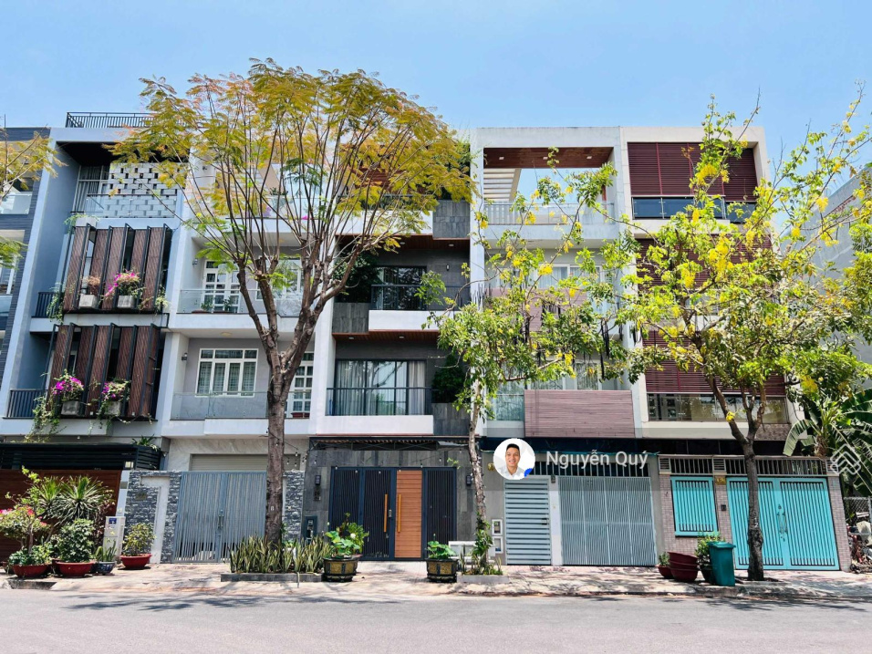 Chính chủ bán gấp nhà phố: 5x18, giá 18 tỷ - biệt thự: 7x18, giá: 21 tỷ KDC Sadeco Ven Sông Quận 7