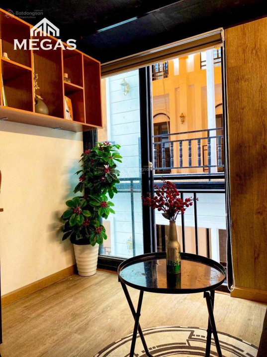 Cho thuê CH gác ban công cao cấp trung tâm SG gần CV 23/9, VLU CS1