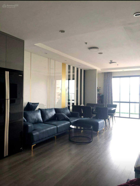 Bán căn 130m2 3PN tòa N09 Thành Thái Cầu Giấy giá 9,9 tỷ