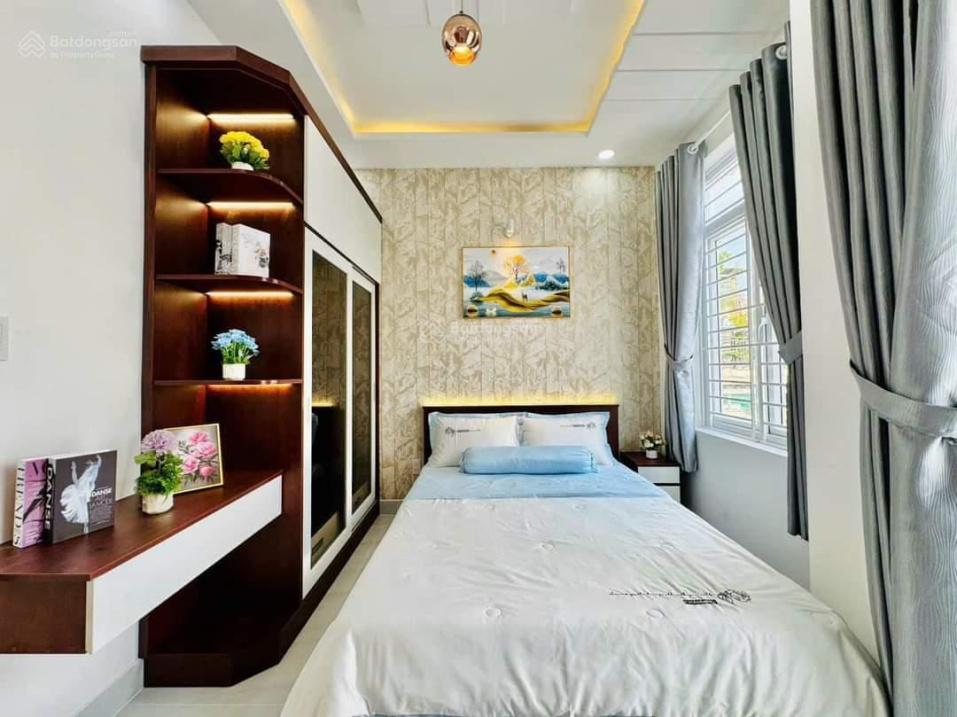 Cần bán nhà hxh 5m đường Nguyễn Trọng Tuyển 60m2(4*15), 1T - 2L giá thỏa thuận