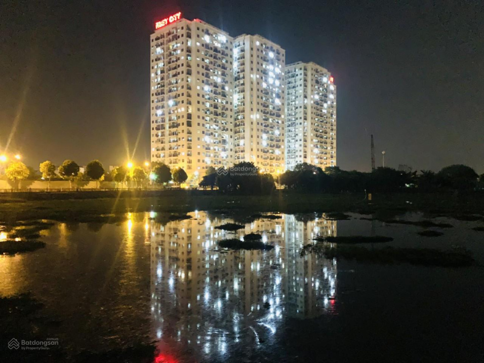 Bán gấp căn 3 ngủ chung cư Ruby City 3 full đồ đẹp, 3 hầm để xe thoải ...