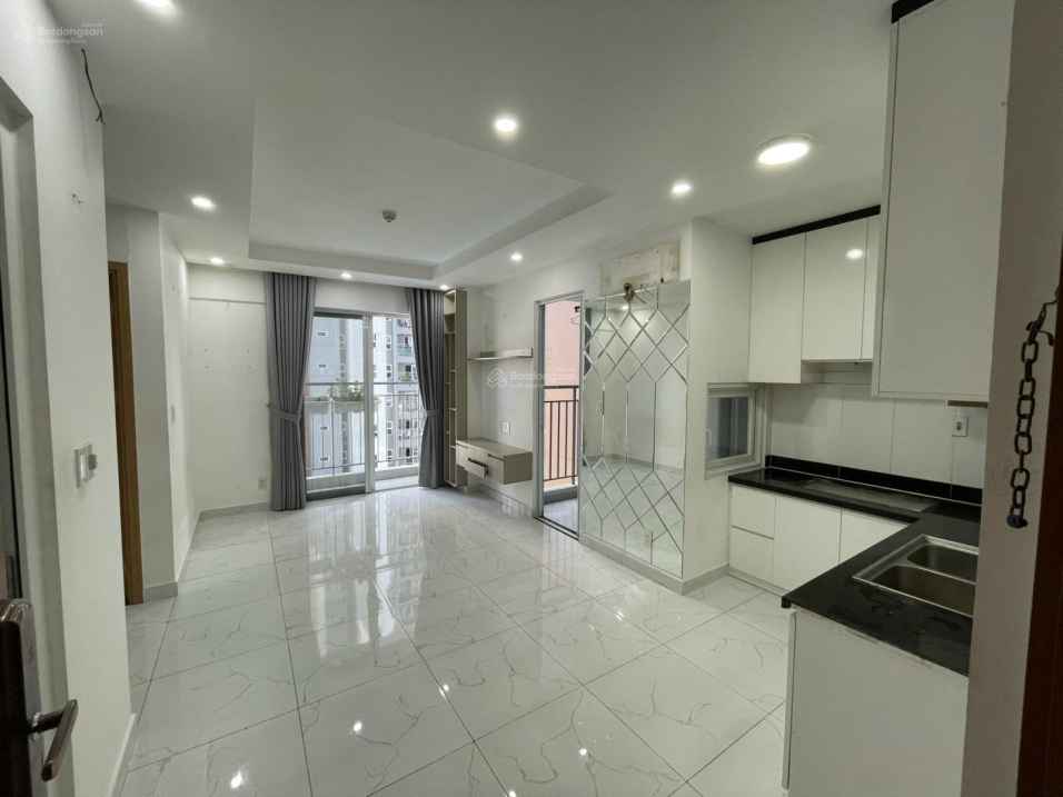 Bán căn hộ Conic Riverside P7, Q8, căn 50m2 1PN+, giá 1.87 tỷ cực rẻ