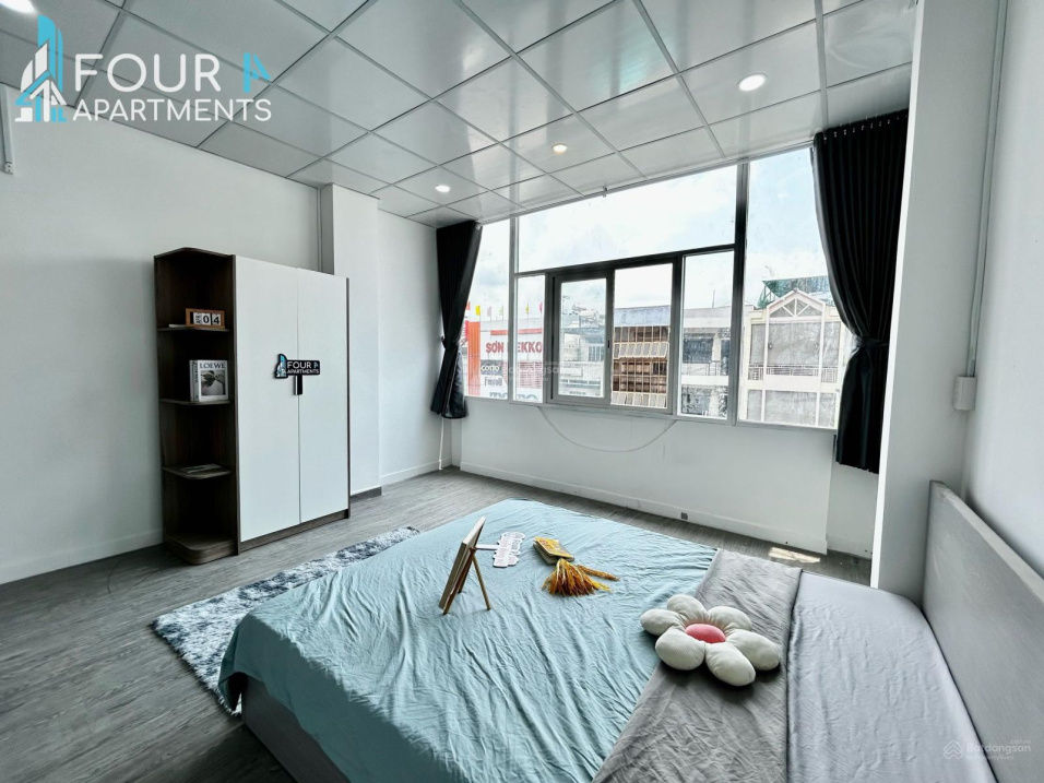 CHDV studio full NT + cửa sổ trời lớn new - ngay Hàng Xanh, Bạch Đằng ...