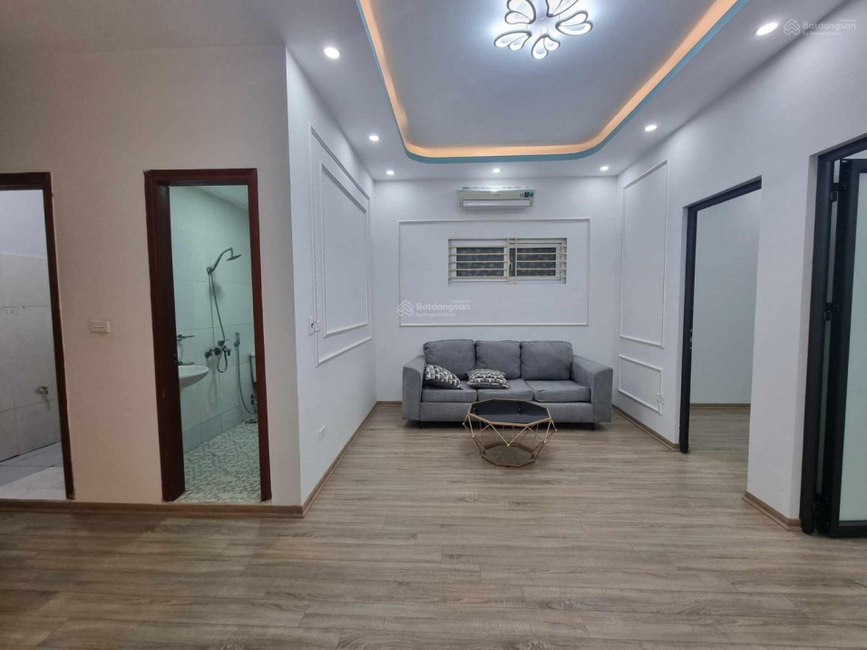 Bán nhanh căn hộ 50m2 tk 2pn tòa CT6 Xa La, giá 1,35 tỷ, giấy tờ hdmb đầy đủ. LH 0378 884