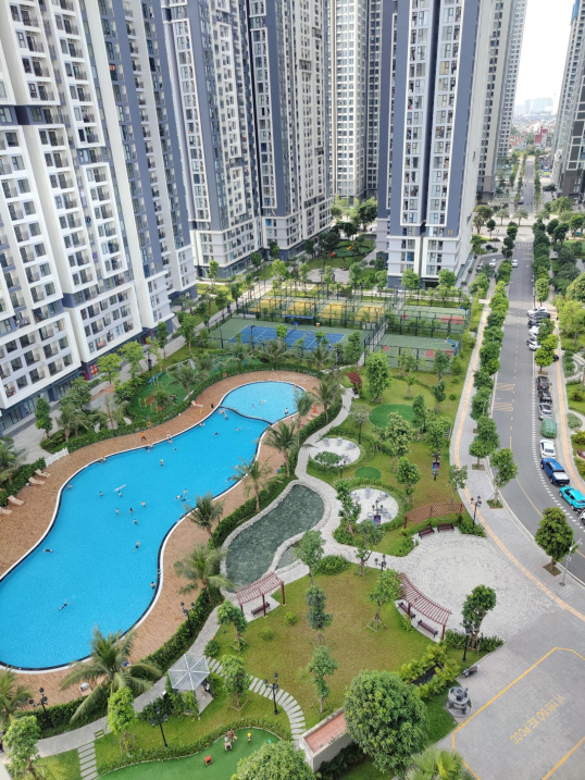 Cho thuê căn studio 32m full đồ điện tử - view bể bơi 6 triệu/tháng ...