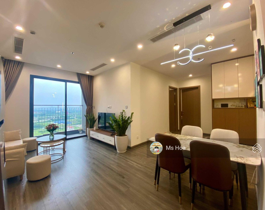 Chính chủ cần bán gấp căn 2PN 2VS góc toà R1.03 (Zenpark), tầng cao ...