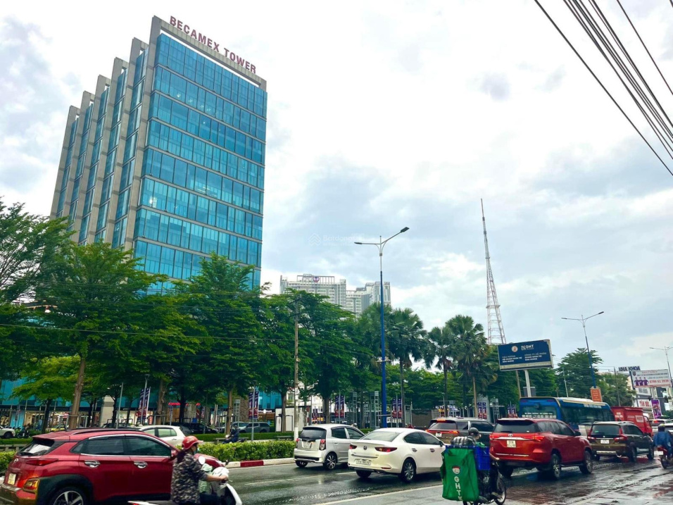 Toà Building siêu đẹp mặt tiền Đại Lộ Bình Dương