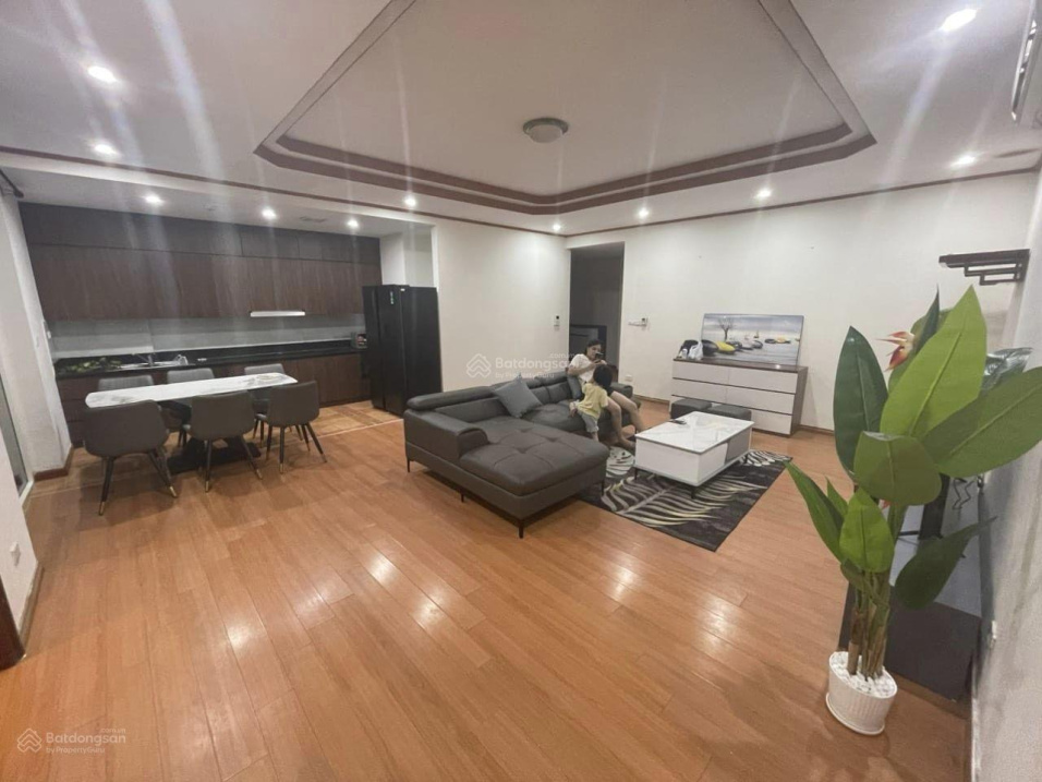 Cho thuê gấp căn hộ N05 Hoàng Đạo Thúy. Diện tích 155m2. 3 phòng ngủ ...