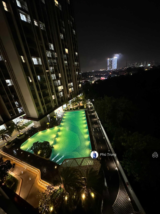 Cần bán nhanh căn hộ 2PN, 2WC 60,64m2 tầng trung đẹp thoáng Opal Skyline