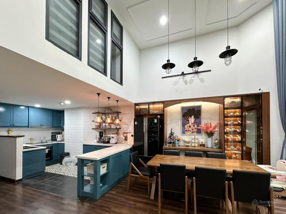 Mình chính chủ bán chung cư The Manor Mễ Trì DT 106m2 192m2 256m 380m2 giá tốt. LH 0386 678 ...