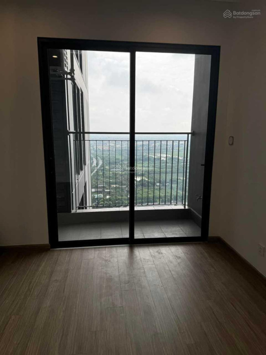 Tôi chính chủ bán căn P3.1516 giá 2ty1x liên hệ SDT: 0932 299